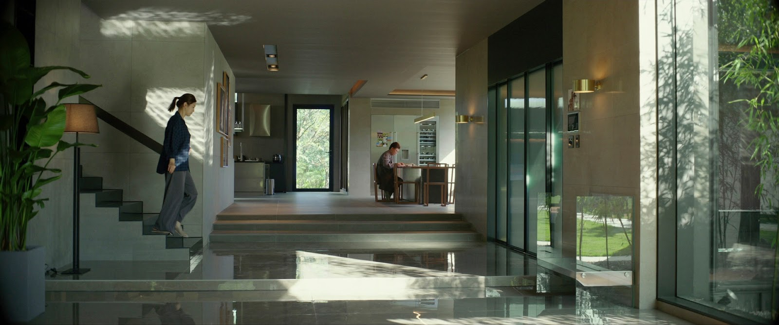 Parasite Cinematography Analysis & Stills - Color Culture