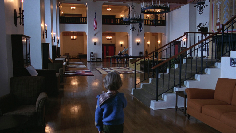 Cinematography Analysis Of The Shining (In Depth) - Color Culture